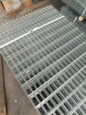 中国 縁密封構造の溶接,鋼格子板の有効流量 販売のため