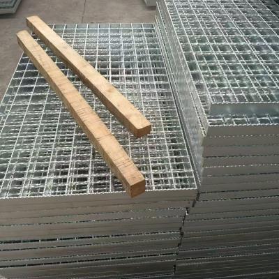 China Über die in der Werkstatt verwendeten Zickzack-Stahlgitter zu verkaufen