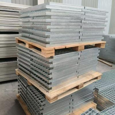 Cina Griglie di acciaio a prova di vento e di corrosione utilizzate in officine di fabbrica in vendita