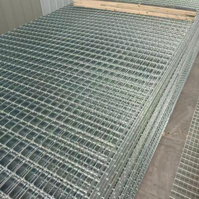 Chine YB/T4001.1-2007 Standard Modern Stainless Steel Flat Bar Grating With Machine Welding Bright On Surface à vendre