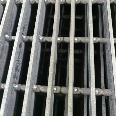 中国 30mm x 30mm スチール・グリッティング フラット・バー 販売のため