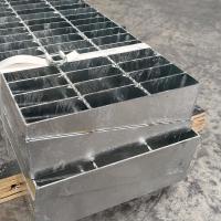China Hot Dip Galvanized Steel Grating 40mm Bearing Bar Pitch Heavy Duty Industrial Flooring for sale