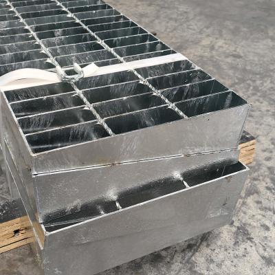 China Technologie voor het verwerken van nutsmodellen Zilveren rooster met warm gegalvaniseerd oppervlak Te koop