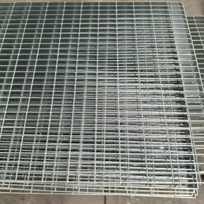 China Durable Steel Grating For Outdoor Walkways Withstanding Weather And Foot Traffic for sale