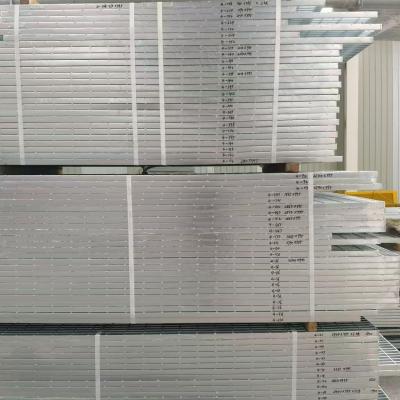 Китай Долговечные стальные решетки: экономичное решение для вашего проекта продается