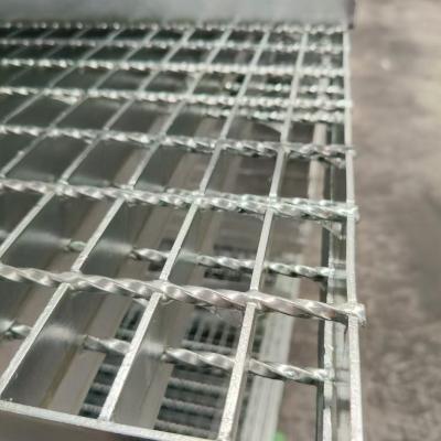 Китай Долговечные стальные решетки: экономичное решение для вашего проекта продается