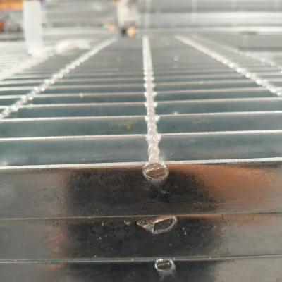 China Hochsichtbare Stahlgitter: Sicherheit durch reflektierende oder helle Farben zu verkaufen