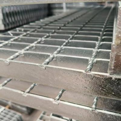 China Grelhas de aço resistentes a produtos químicos: adequadas para uso em ambientes agressivos à venda