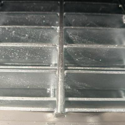 China Grelhas de aço resistentes a produtos químicos: adequadas para uso em ambientes agressivos à venda