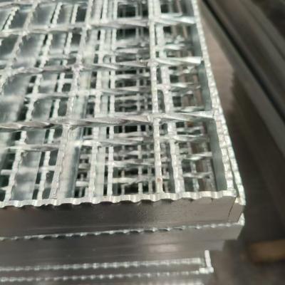 China Modulaire stalen roosters: aangepast aan veranderende behoeften en configuraties Te koop