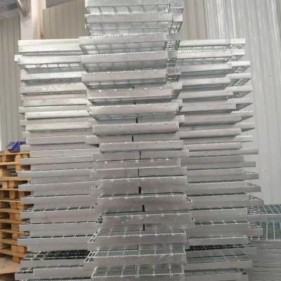 China Rejas de acero resistentes a la oxidación: ideales para el exterior y ambientes hostiles en venta