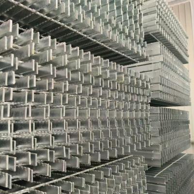 China Makkelijk schoon te maken stalen roosters: een hygiënische en onderhoudsvriendelijke oplossing Te koop