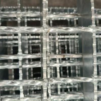 China Roestbestendige stalen roosters: geschikt voor buiten en in ruwe omgevingen Te koop