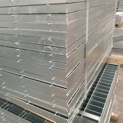 China Lichte stalen roosters: gemakkelijk te installeren, te vervoeren en op te slaan Te koop