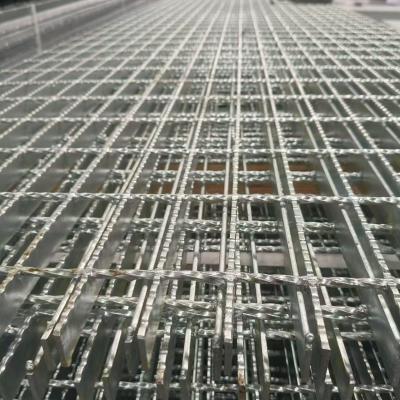 China Druckgeschweißtes Stahlgitter, robuste und langlebige Struktur zu verkaufen