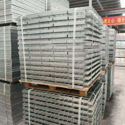 China Vergrendelde stalen rooster, flexibele en handige combinatie Te koop