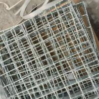 China Heavy Duty Steel Grating 32x5mm Anti-Slip Ventilated Floor Grating for Industrial Drainage for sale