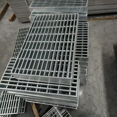 China Walkway Grating Pedestrian Grating with Easy Installation and Guaranteed Durability for sale