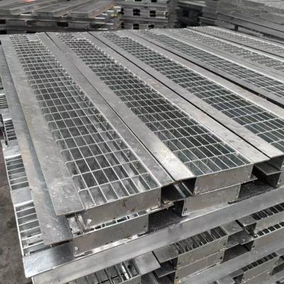 中国 30mm 横棒間隔 ブラック フラットバー 産業用鉄格子 販売のため