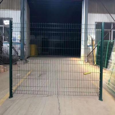 China Sistema de cerca de malla soldada con diámetro de alambre de 2,5 mm en venta