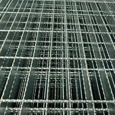 중국 32*5 커스터마이징 할 수 있는 베어링 바 간격과 함께 일반적인 톱니 치아 철 격자 판매용