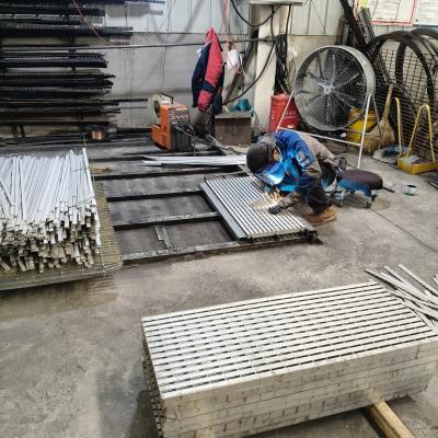 China Shopping Mall Stainless Steel Grating Corrosion Resistant Earing Bar Pitch 30 Grade Q235 for sale
