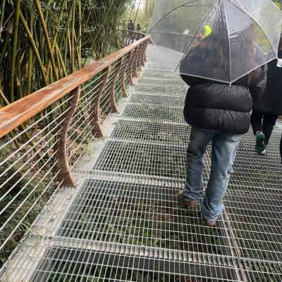 China Flat Bar Type Anti Rust Heavy Duty Steel Grating With Machine Pressure Welding Technology for sale