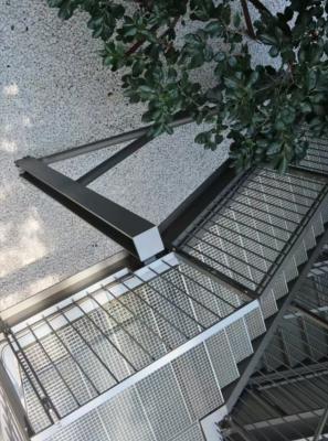 China Q345 Grade Non Slip Flat Bar Type Steel Grating Platform For Safe Durable Flooring Solution for sale