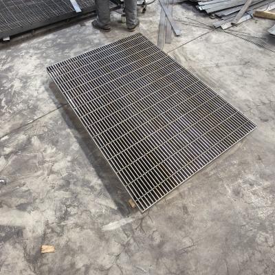 Cina Griglie serrate antiscivolo La soluzione definitiva per pavimenti sicuri e duraturi in vendita