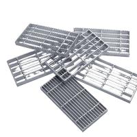 China Hot Dip Galvanized Steel Grating 25x5mm Bearing Bar 38.1mm Cross Bar Pitch for Industrial Platforms for sale