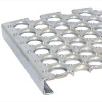 China PERF-O-GRIP Industrial Work Platform Walkway Grating 2.0-5.0mm Thickness with Anti-Slip Surface for sale