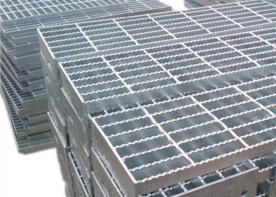 Chine La presse en acier galvanisée plongée chaude de grille de plate-forme a soudé à vendre
