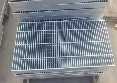 Chine l'épaisseur HDG de 5mm a galvanisé la barre résistante de passage couvert discordant en acier à vendre