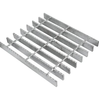 Chine Serrated Heavy Duty Metal Floor Grates Galvanized Steel Bar 10mm Thickness à vendre