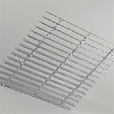 Chine Metal Bar Open End Hot Dip Galvanized Steel Grating For Construction And Sidewalk à vendre