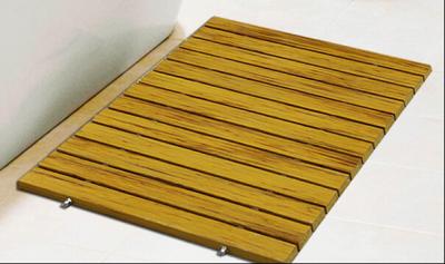 中国 60cm x 80cm WPC のクッションの浴室のための合成の Decking 板 販売のため
