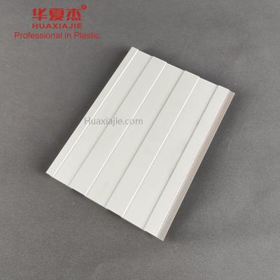 중국 쉽게 방부성이 장식을 위한 설치 Wpc 벽 클레딩 내부 판매용