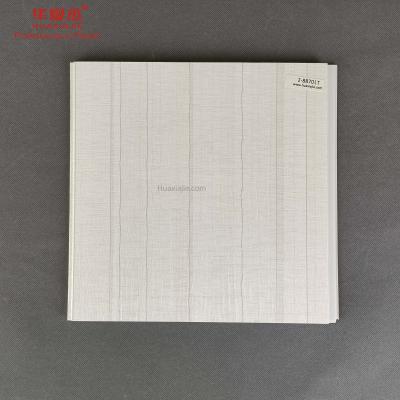 中国 容易なポリ塩化ビニールの壁パネルの装飾的な内部2.9m 3mを取付けて下さい 販売のため