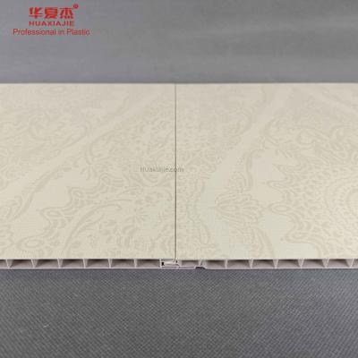 中国 容易な装飾のための高く光沢のある多彩なポリ塩化ビニールの天井板を取付けて下さい 販売のため