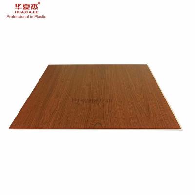 China 2800*600*9mm Wpc Wall Panel For Home Decoration 290*9mm for sale