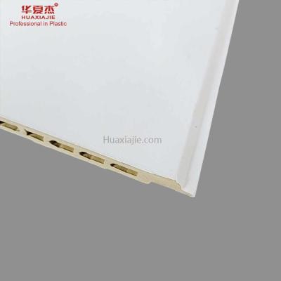 China Manier 2800*600*9mm Wpc-Muurcomité voor Decoratie Vlakke Oppervlakte Te koop