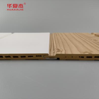 China Laminated Wpc Wall Panel Fluted Durable Wpc Panels Modern Design Wpc Boards Install Easily for sale