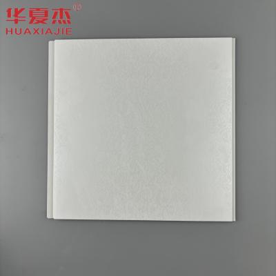 China Hoogwaardige 250x5mm PVC-wandpanelen gelamineerd bloemenpatroon PVC-plafondpaneel voor huismuurdecoratie Te koop