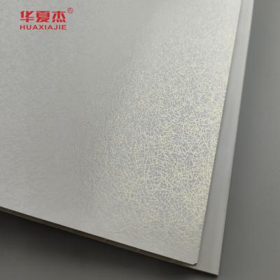 China 250 mm breed PVC wandpanelen Perfecte keuze voor corrosieve omgevingen Te koop