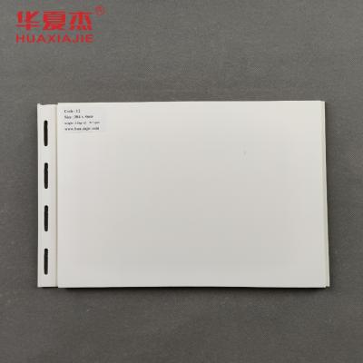 China Wit 12'' 16" 18" Breedte Vochtbestendige PVC Wandpanelen PVC Plafondpaneel Industrie / Boerderij Decoratie Te koop