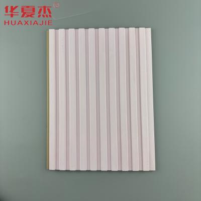 Cina Pannello da parete WPC laminato pannello da parete Wpc a fiocco per decorazioni interne in vendita