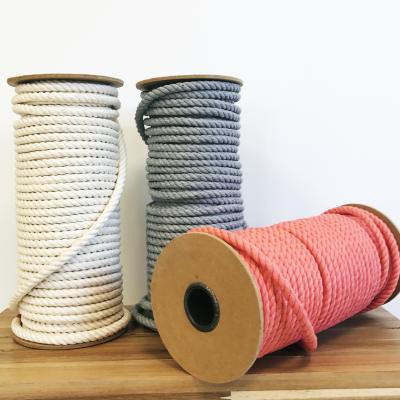Cina Canada 5 mm cordone di cotone torto Macrame fatto da materiali riciclati da YI LI YUAN in vendita