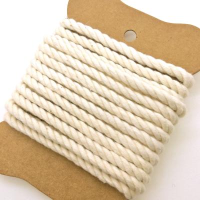 Cina 3/4 filo 10 mm Ecru Color Twisted Gross Cotton Rope per sacchetto di tela Lunghezza 0-220m in vendita