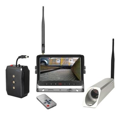Cina Sistema telecamera wireless per carrello elevatore da 7 pollici con distanza di trasmissione di 250 metri, risoluzione 1024x600 e luminosità 450 CD/M2 in vendita