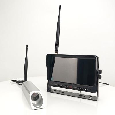 Cina Sistema telecamera wireless per carrello elevatore da 7 pollici con distanza di trasmissione di 250 metri, risoluzione 1024x600 e luminosità 450 CD/M2 in vendita
